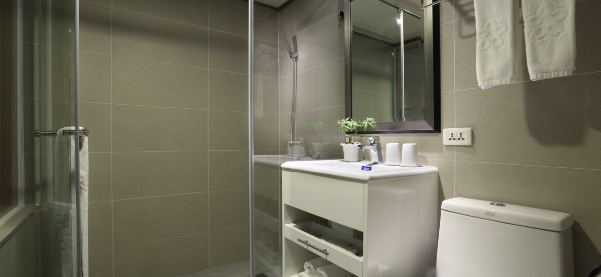 Business Double Room – HubHotel